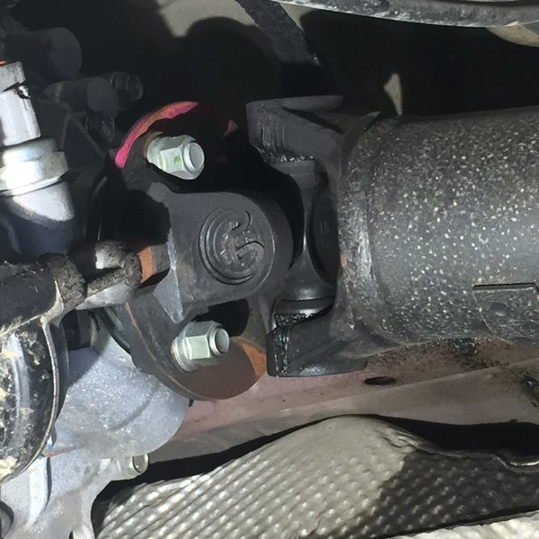 Greasing Entire Drive Shaft U-Joints (5 Zerks Total) | Page 8 | Tacoma ... Greasing Entire Drive Shaft U-Joints (5 Zerks Total) | Page 8 | Tacoma ...