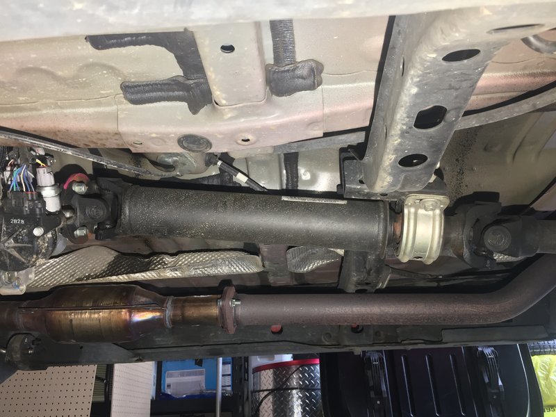 Greasing Entire Drive Shaft U-Joints (5 Zerks Total) | Page 8 | Tacoma ... Greasing Entire Drive Shaft U-Joints (5 Zerks Total) | Page 8 | Tacoma ...